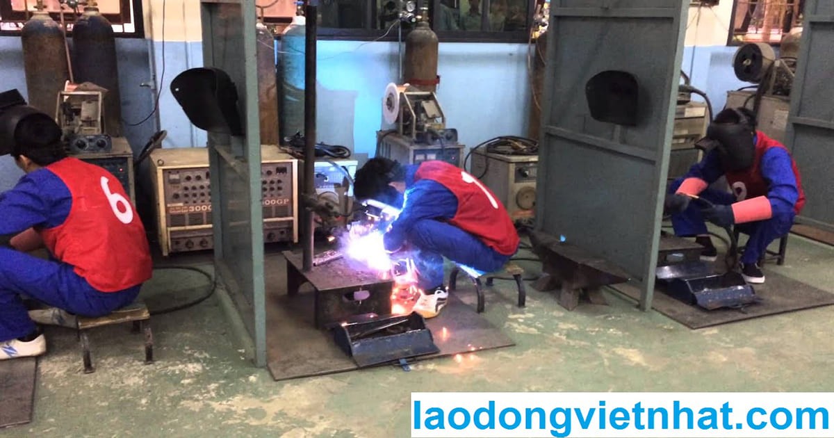 Tuyển 05 Nam làm cơ khí hàn xì đi lại theo diện Tokutei